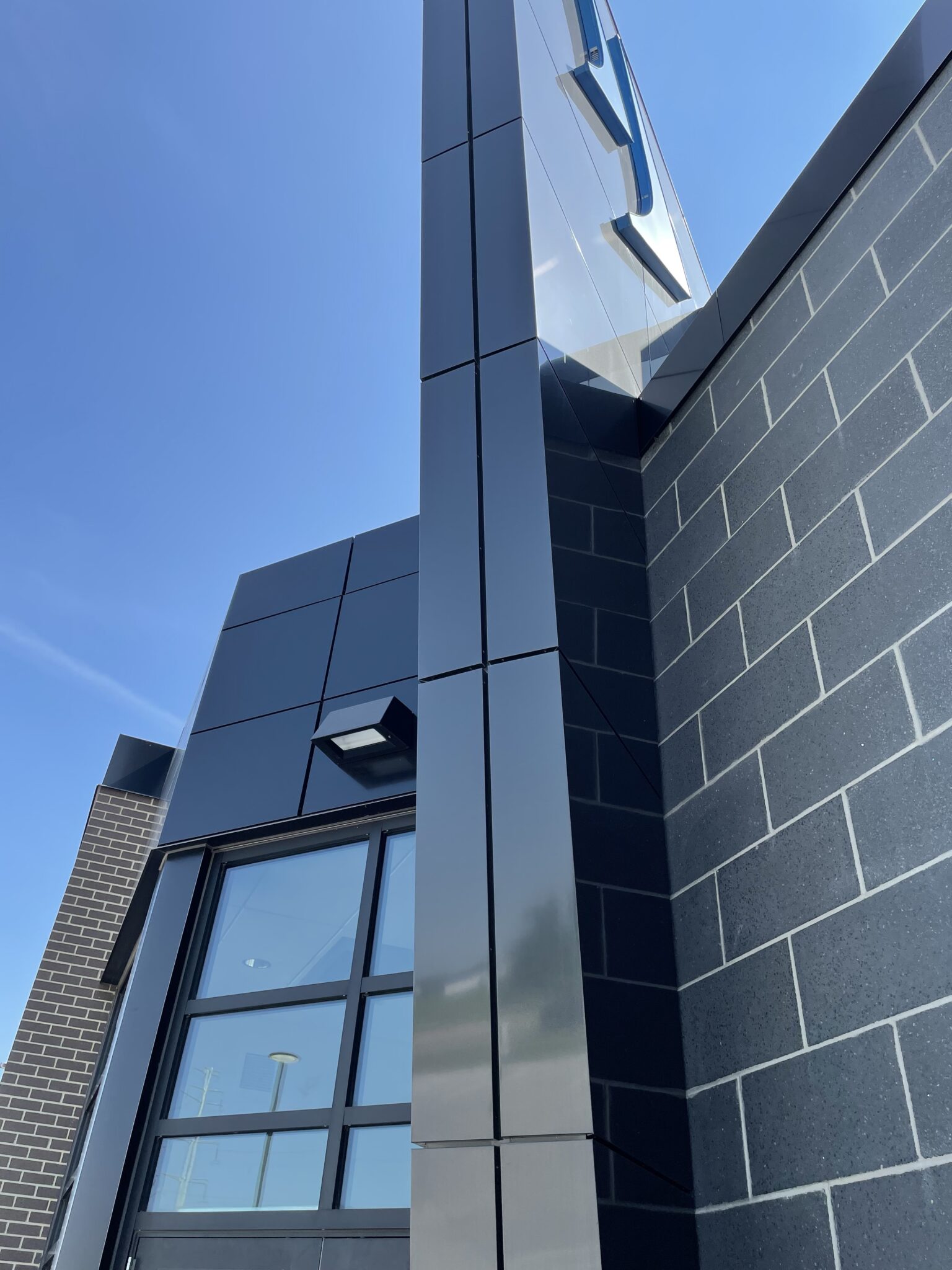 Bank Forward - Laminators Inc.