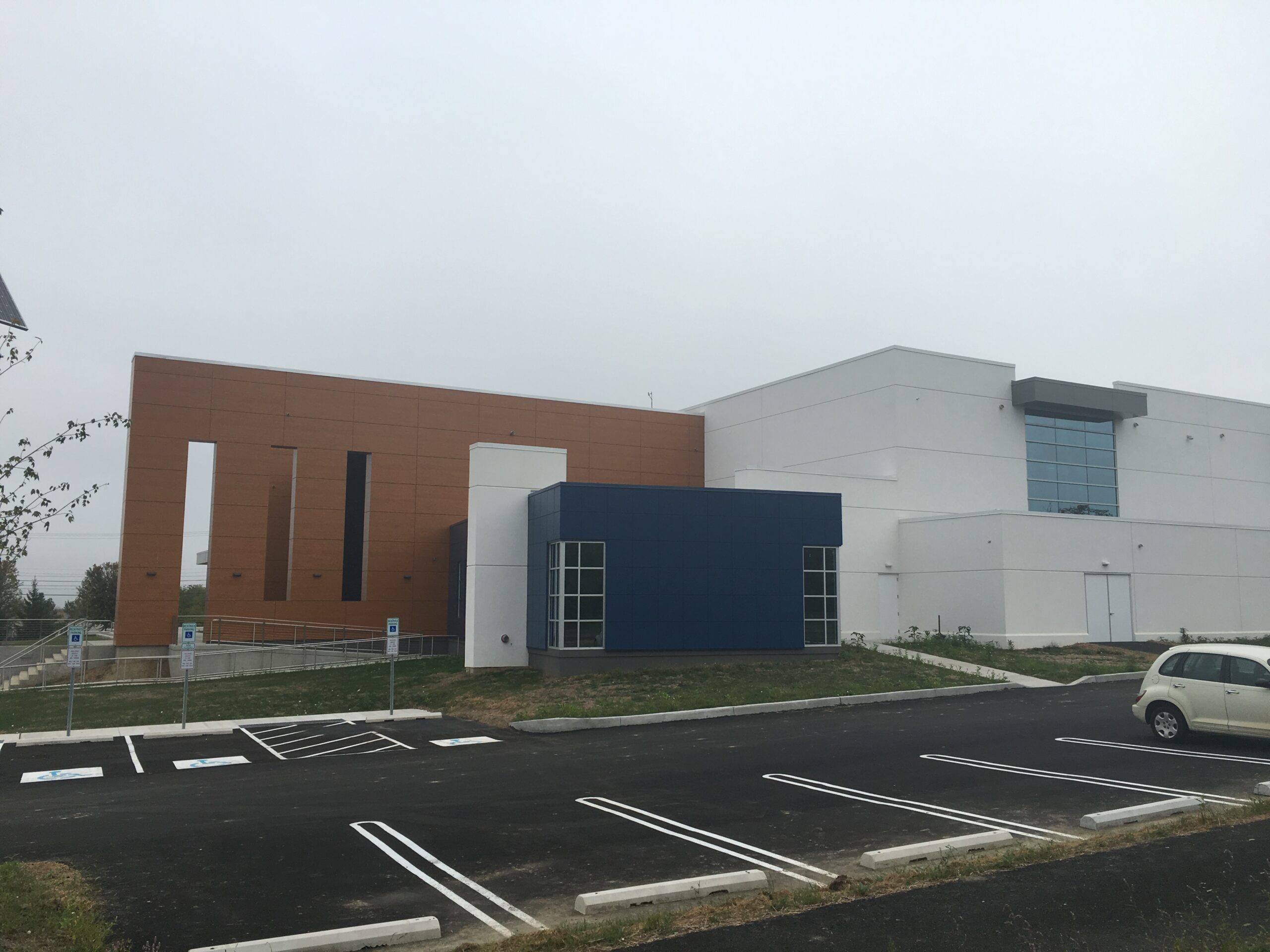 Montgomery Township Municipal Building - Laminators Inc.