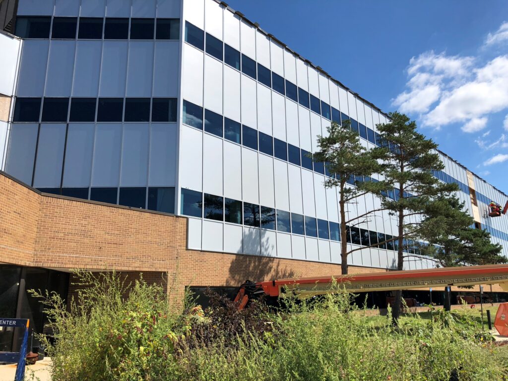 Ford Rotunda - Laminators Inc.