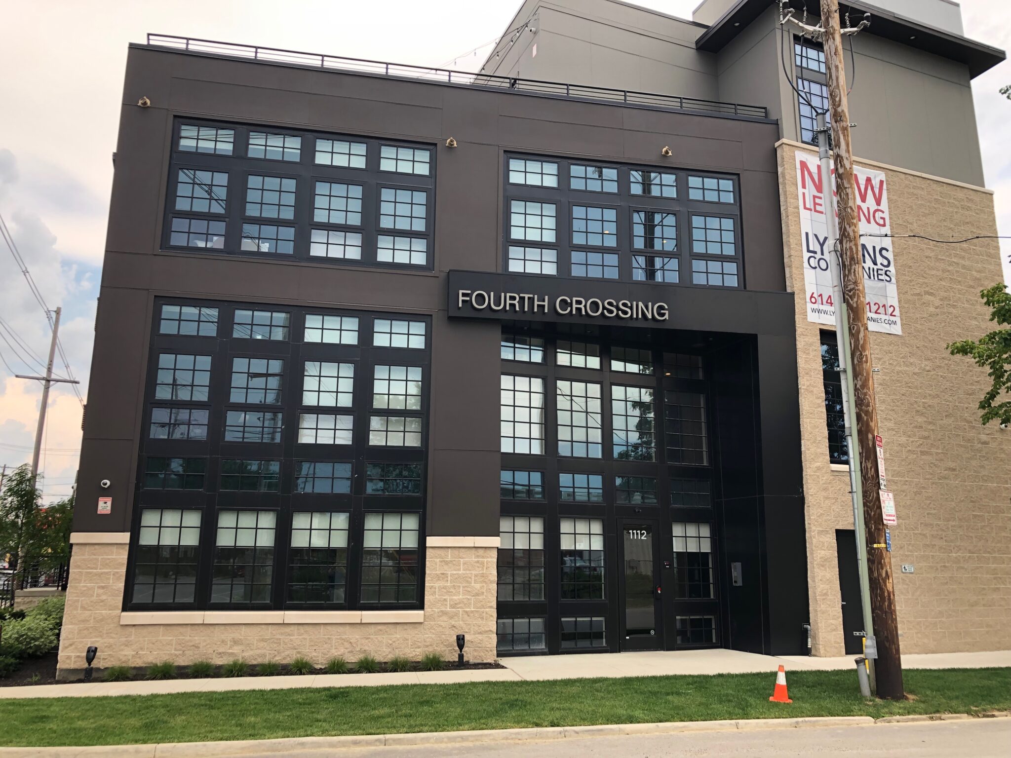 Fourth Crossing - Laminators Inc.