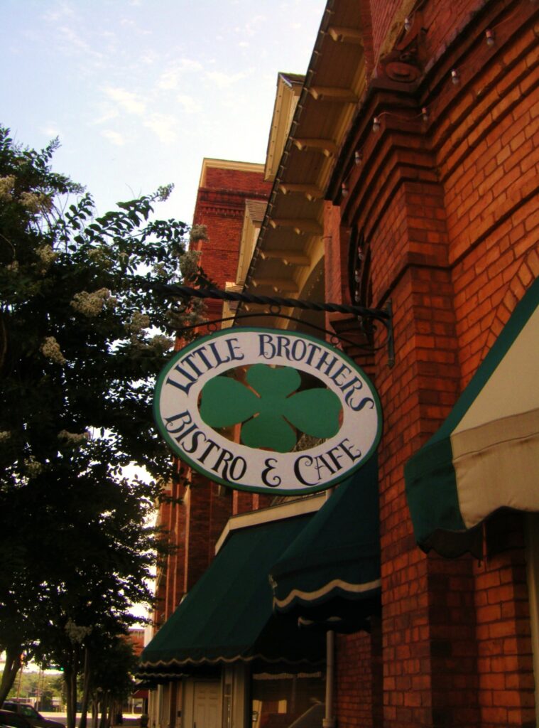 Little Brothers Bistro & Cafe - Laminators Inc.