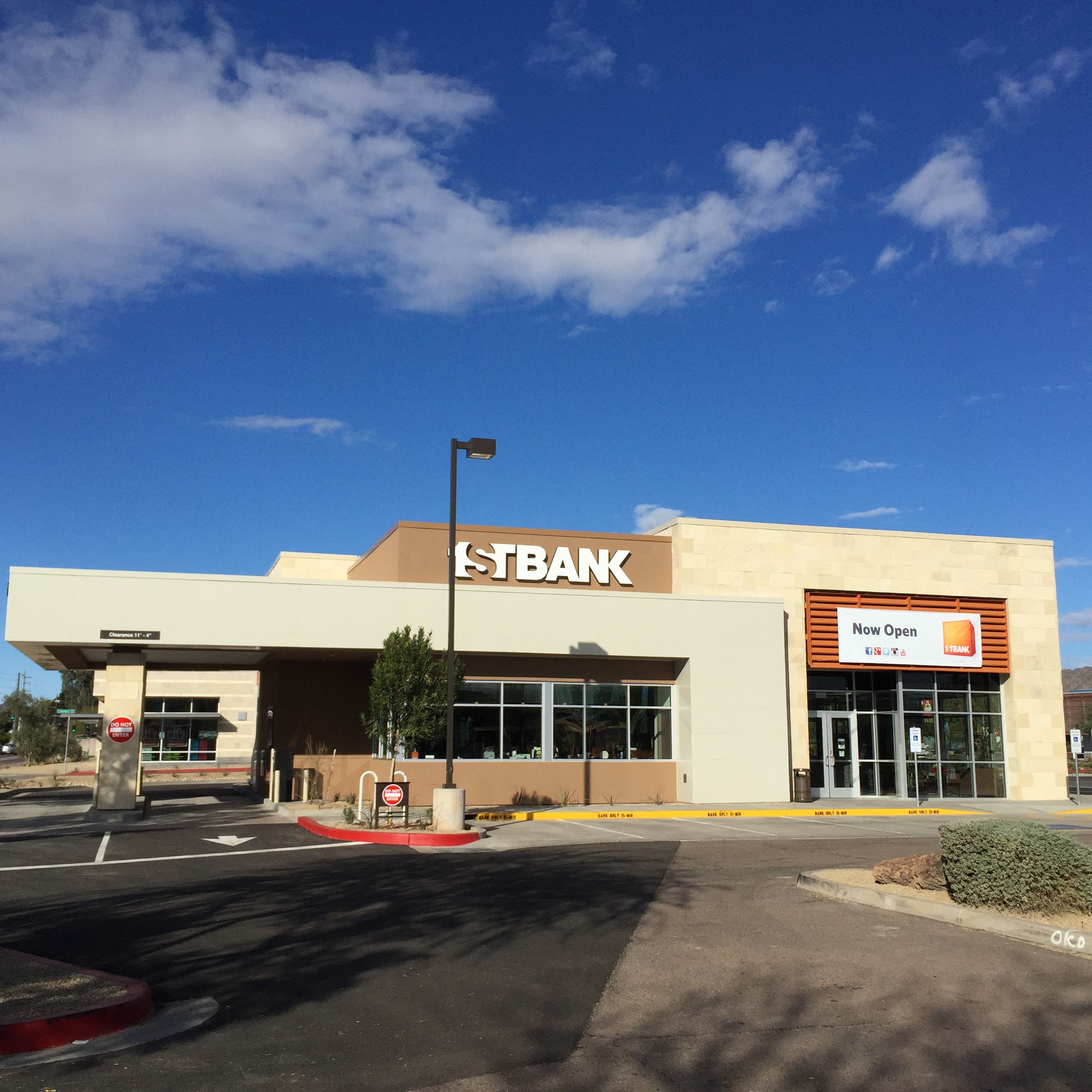 1st Bank - Phoenix, AZ - Laminators Inc.