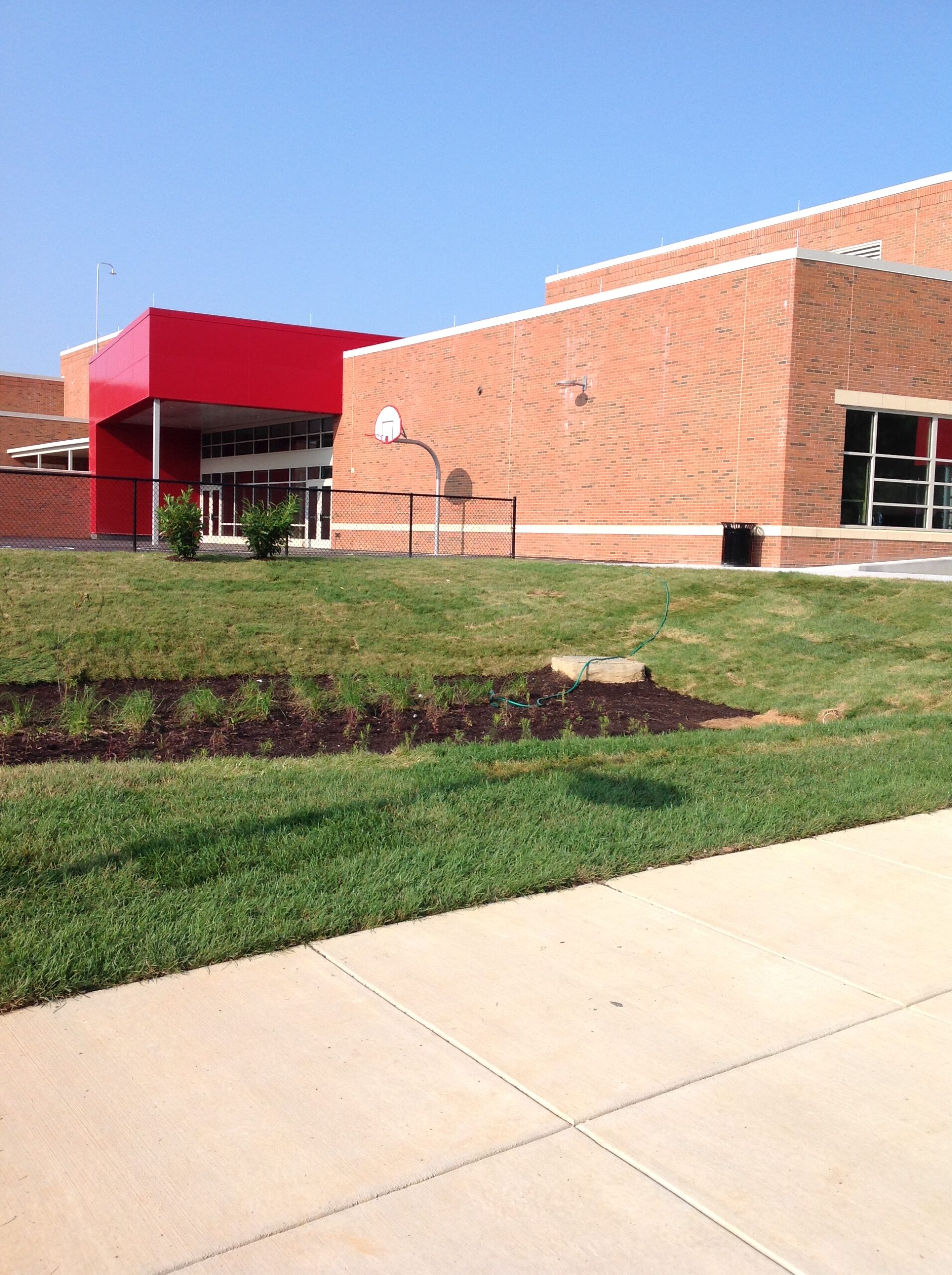 North Frederick Elementary School - Laminators Inc.