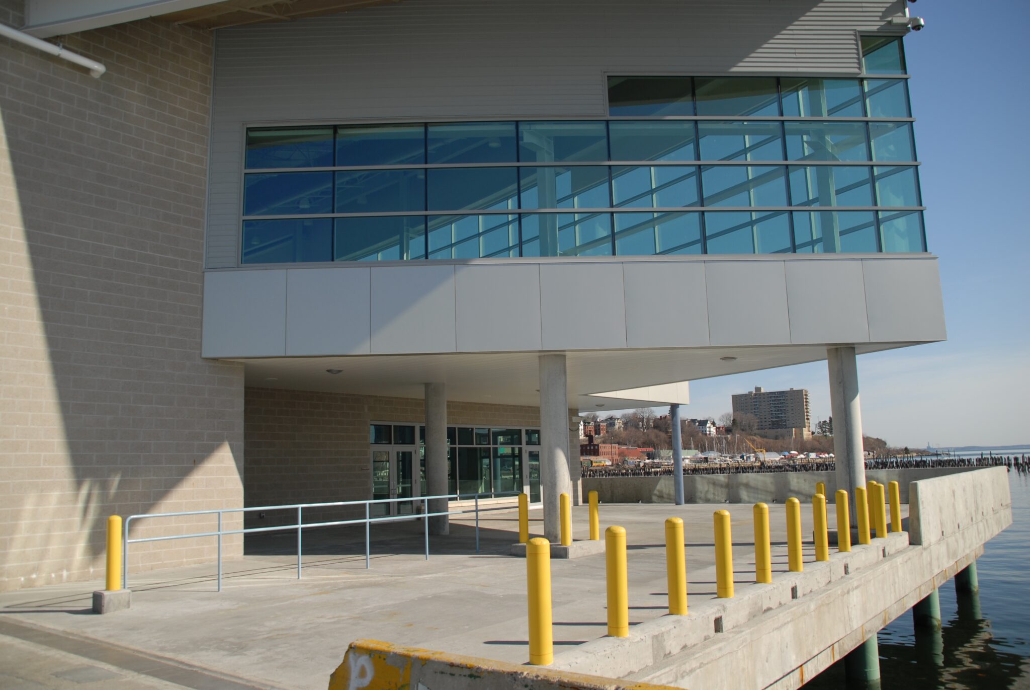 Ocean Gateway - Laminators Inc.