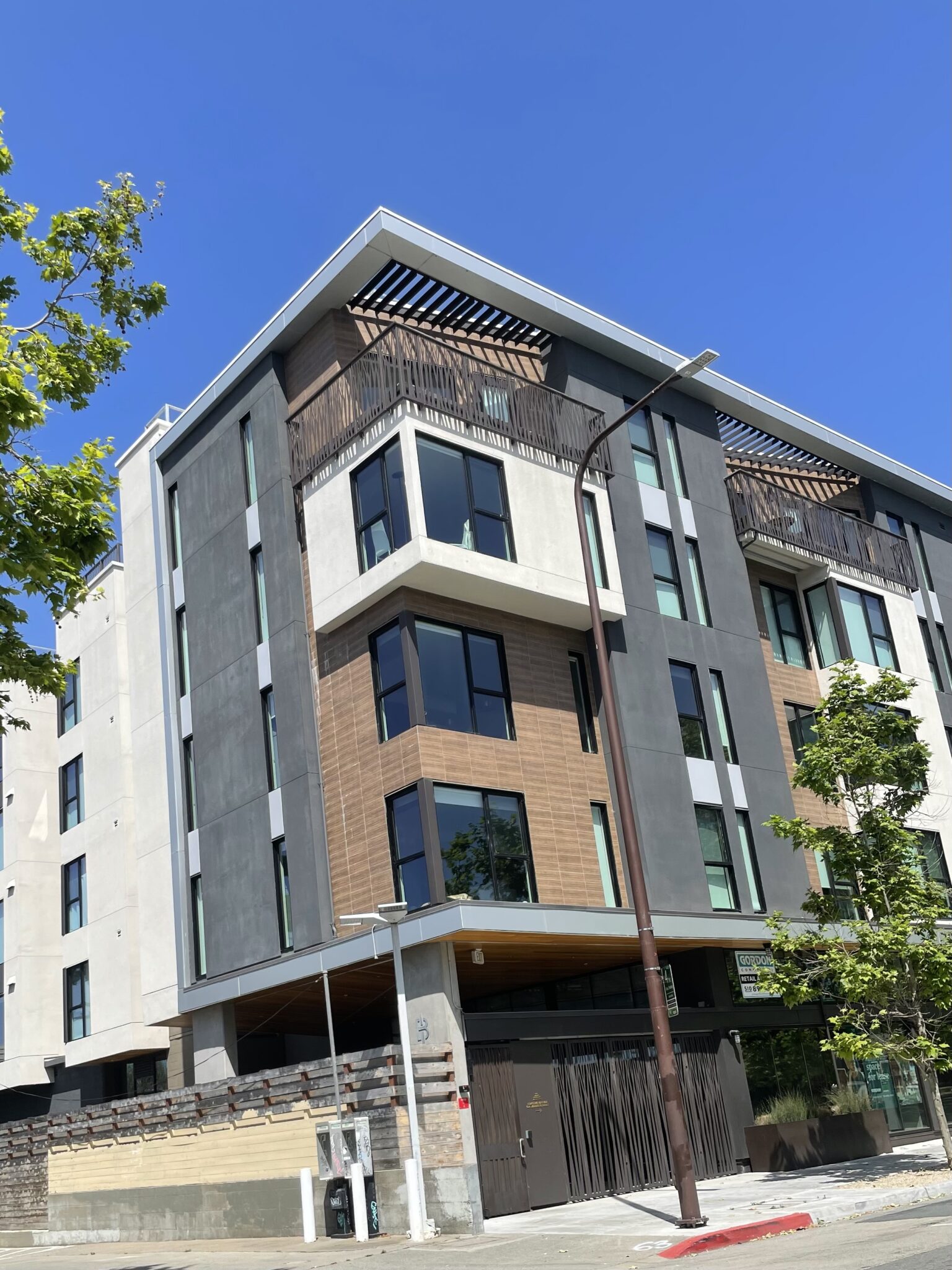 Jones Berkeley 1500 San Pablo - Laminators Inc.